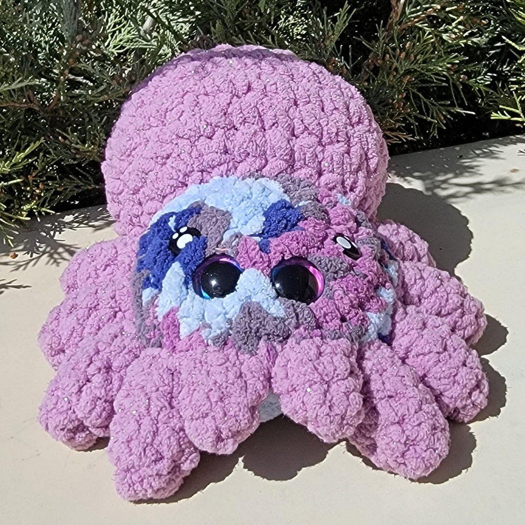 Mama Huggable Spider **PATTERN ONLY** – Hook Master Crochet